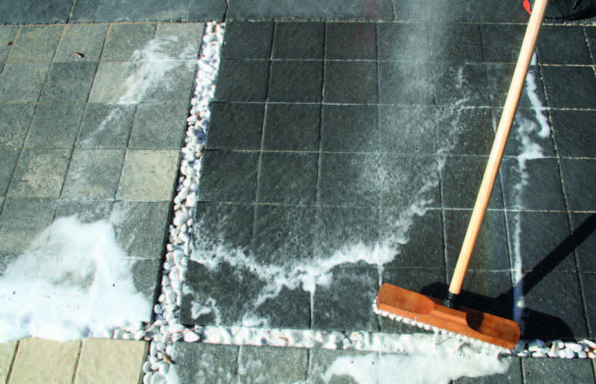 Conseils nettoyage et protection des pavés - Fabemi